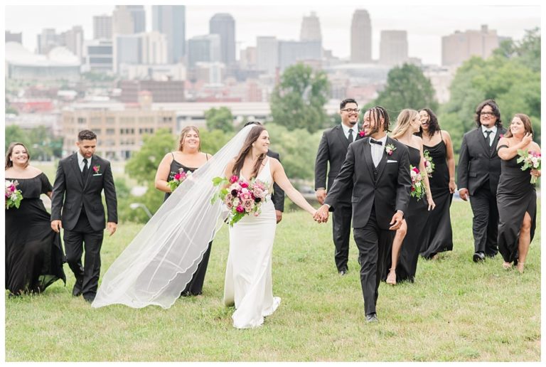 Kemper Museum of Art Wedding · Bright, Joyful & Classic | Taylor Kelley ...